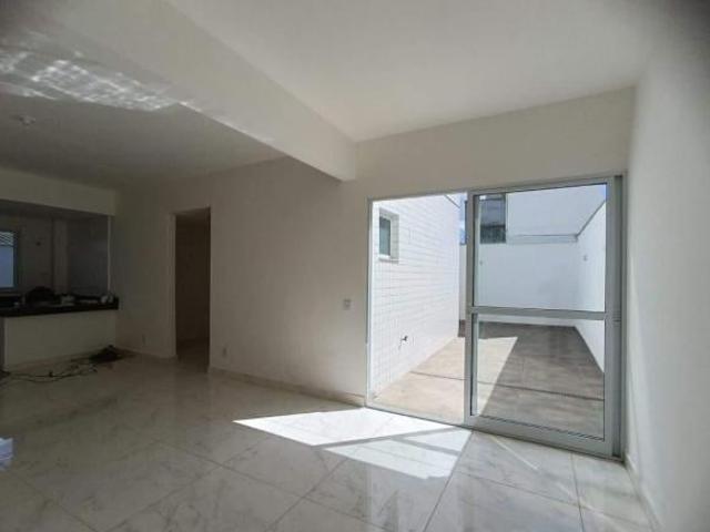 Apartamento à venda no bairro Araguaia em Belo Horizonte/MG