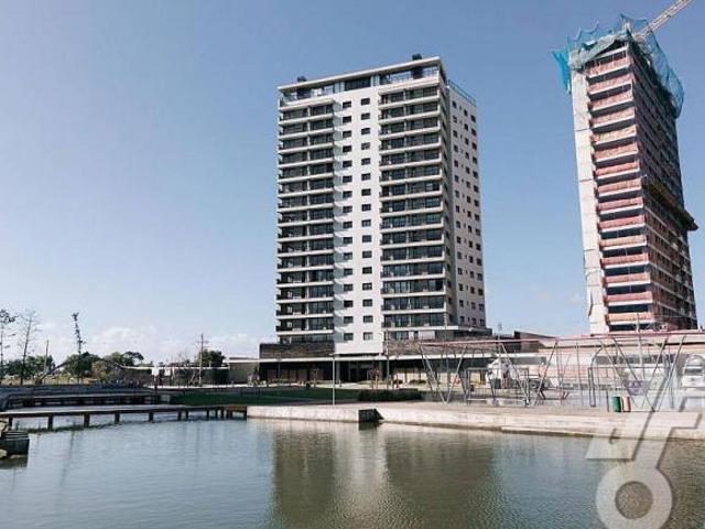 Apartamento à venda no bairro Areal em Pelotas/RS