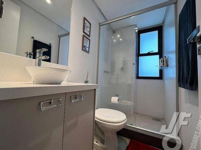 Apartamento à venda no bairro Areal em Pelotas/RS