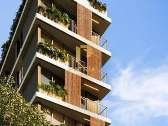 Apartamento à venda no bairro Batel