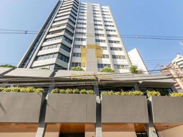Apartamento à venda no bairro Batel