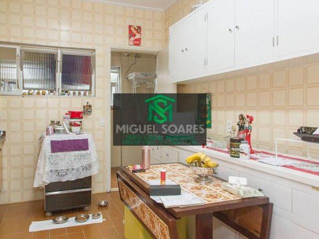 Apartamento à venda no Bairro Boqueirão em excelente localização