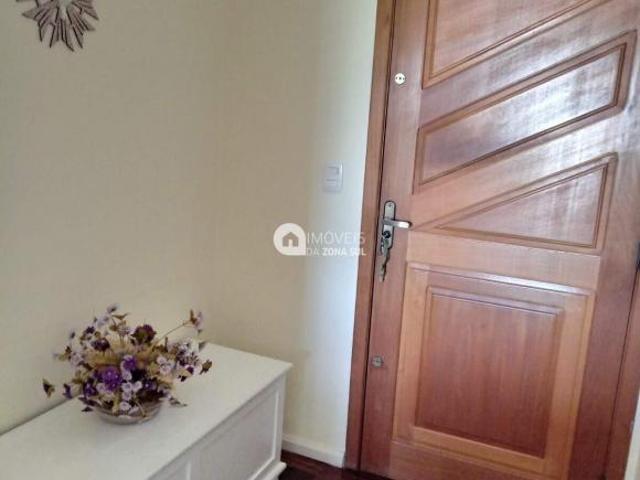 Apartamento à venda no bairro Camaquã Porto Alegre/RS