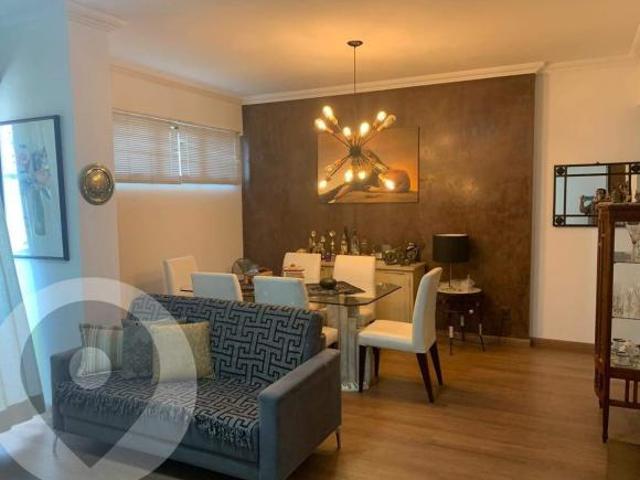 Apartamento à venda no bairro Cambuí