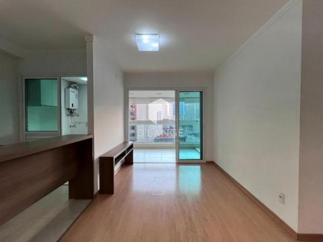 Apartamento à venda no bairro Cambuí em Campinas