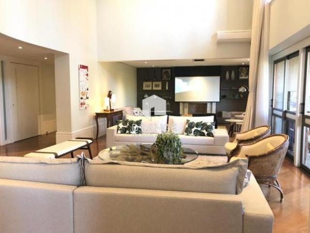 Apartamento à venda no bairro Cambuí em Campinas