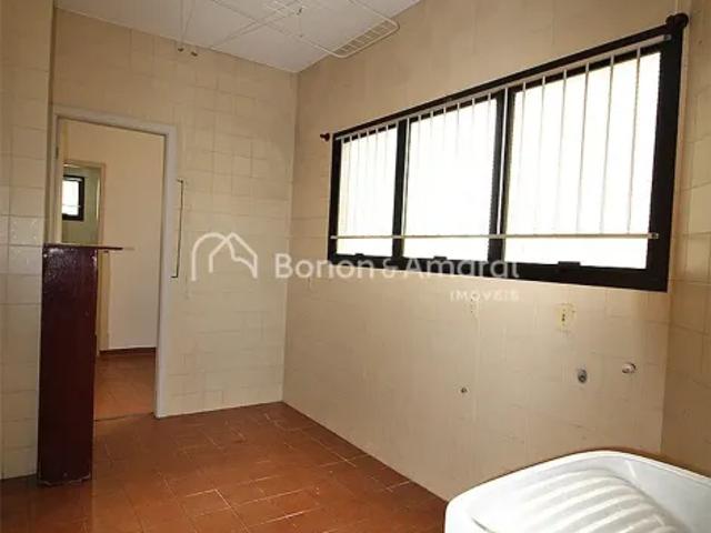 Apartamento à venda no bairro Cambuí em Campinas SP