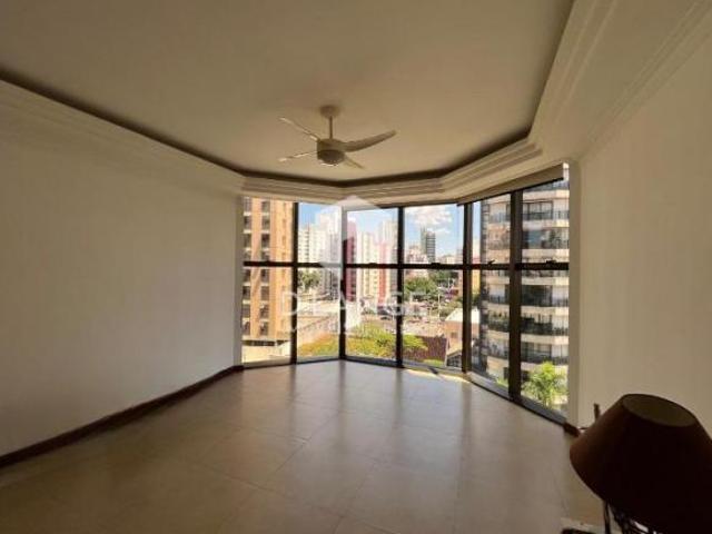 Apartamento à venda no Bairro Cambuí em Campinas SP