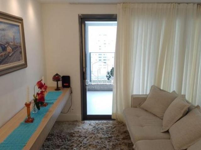 Apartamento à venda no bairro Cambuí em Campinas SP