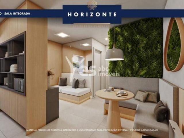 Apartamento à Venda no Bairro Campestre – 2 Dormitórios, Varanda Envidraçada e L