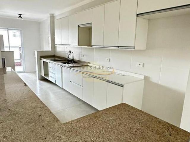 Apartamento à venda no bairro Canto do Forte Praia Grande/SP