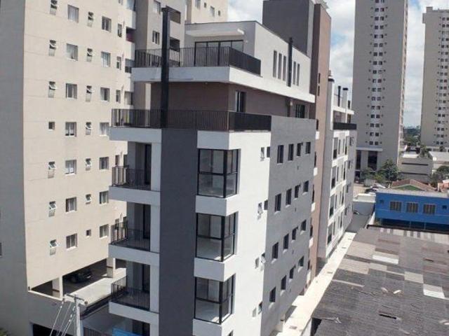 Apartamento à venda no bairro Capão Raso Curitiba/PR