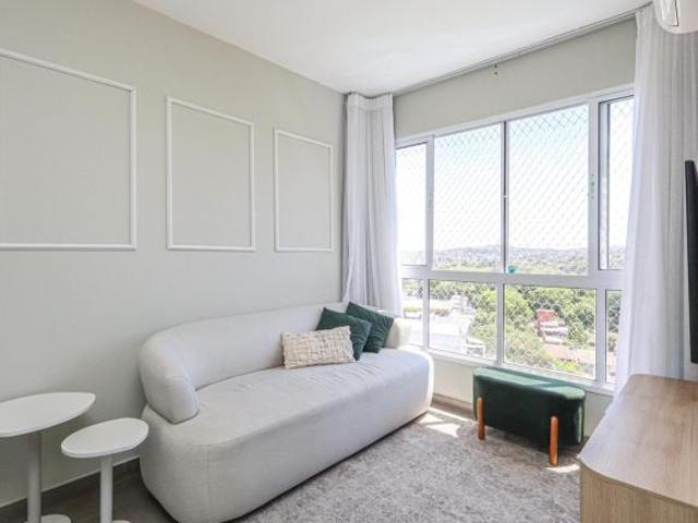 Apartamento a venda no bairro Cavalhada