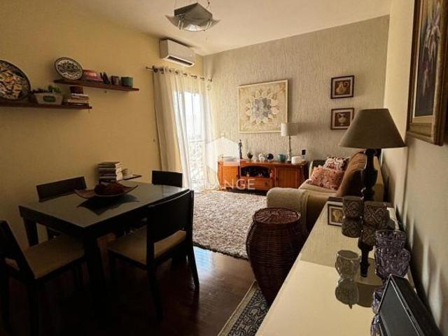 Apartamento à venda no bairro Vila Itapura em Campinas SP