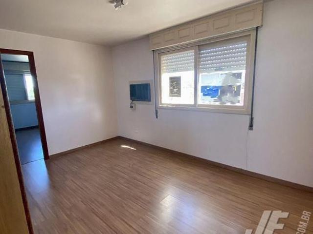 Apartamento à venda no bairro Centro em Pelotas/RS