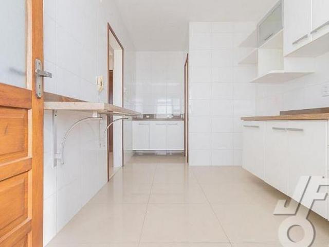 Apartamento à venda no bairro Centro em Pelotas/RS