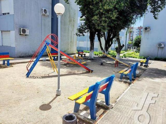 Apartamento à venda no bairro Centro em Pelotas/RS
