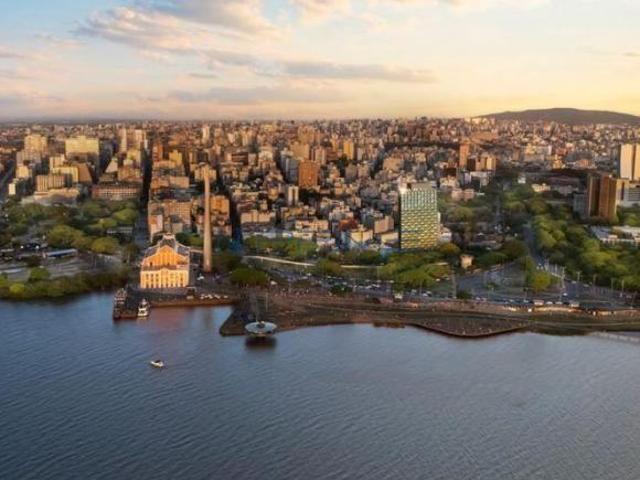 Apartamento à venda no bairro Centro Histórico Porto Alegre/RS