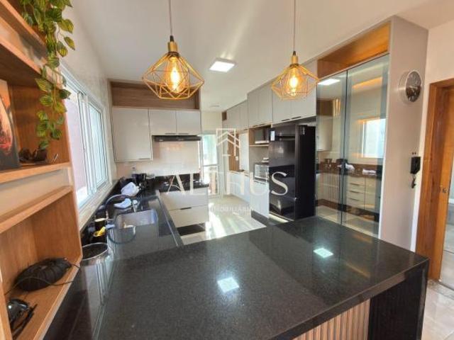 Apartamento à venda no bairro Centro Poços de Caldas/MG