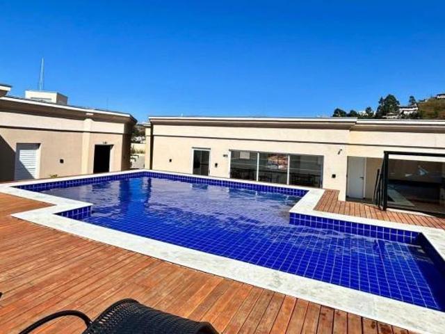 Apartamento à venda no bairro Centro Poços de Caldas/MG