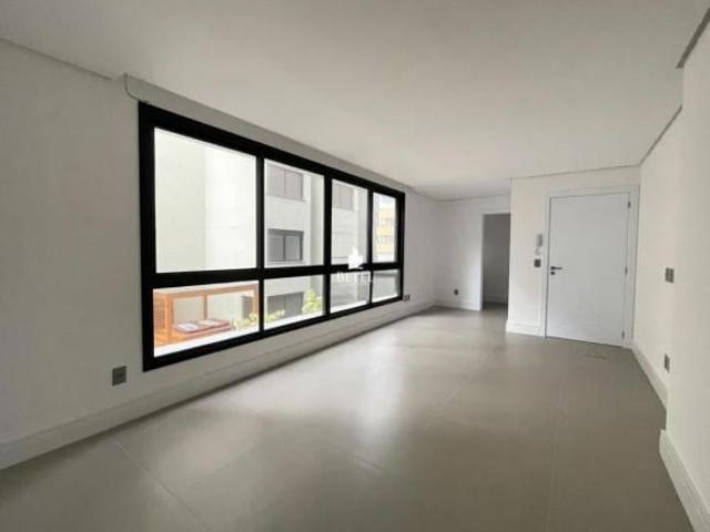 Apartamento à venda no bairro Centro Torres/RS