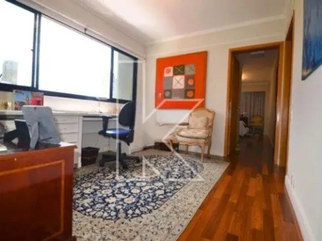 Apartamento à Venda no Bairro Cerqueira César