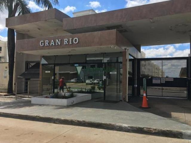Apartamento à venda no bairro Chácaras Santa Rita Goiânia/GO