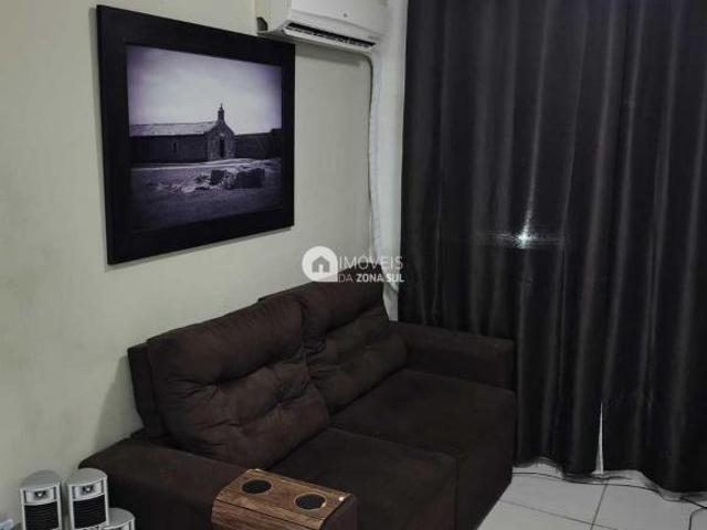 Apartamento à venda no bairro Chapéu do Sol Porto Alegre/RS