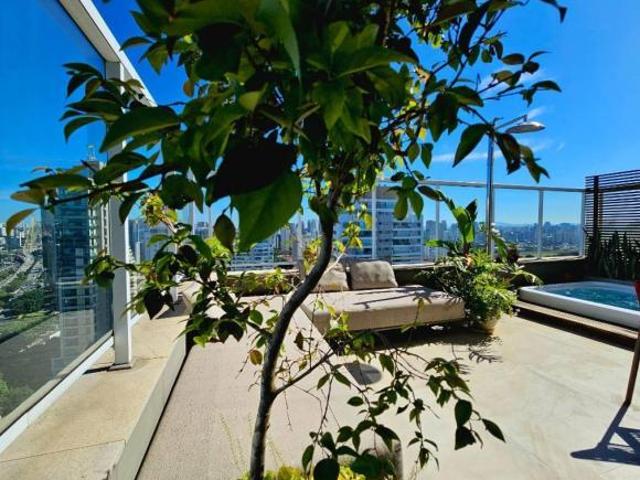 Apartamento à venda no bairro Cidade Monções em São Paulo/SP