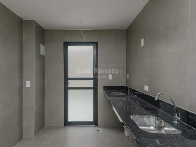 Apartamento à venda no bairro Cidade Nova