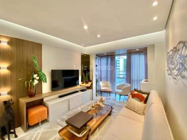 Apartamento à venda no bairro Cidade Nova