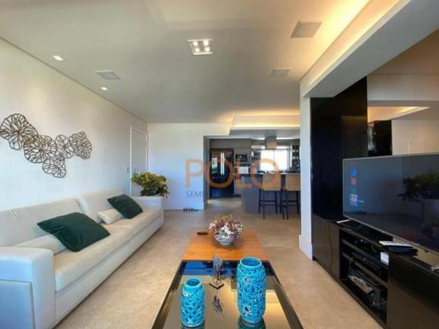 Apartamento à venda no bairro Copacabana em Uberlândia