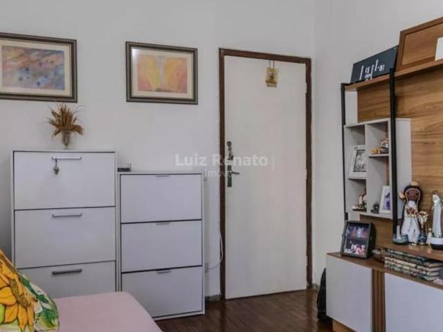 Apartamento à venda no bairro Coração de Jesus