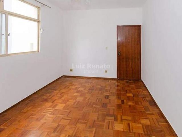 Apartamento à venda no bairro Coração de Jesus