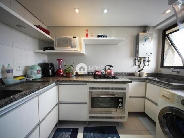 Apartamento à venda no bairro Cristo Redentor Porto Alegre/RS
