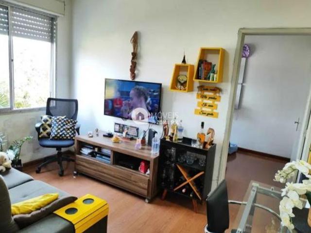 Apartamento à venda no bairro Cristal Porto Alegre/RS