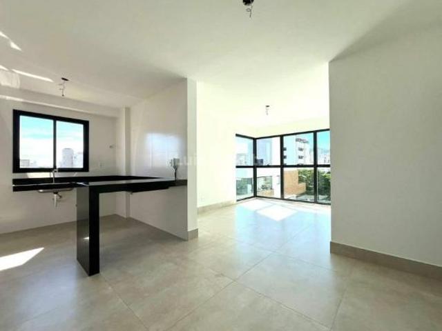 Apartamento à venda no bairro Cruzeiro