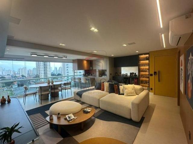 Apartamento a venda no Bairro da mooca com 3 suites