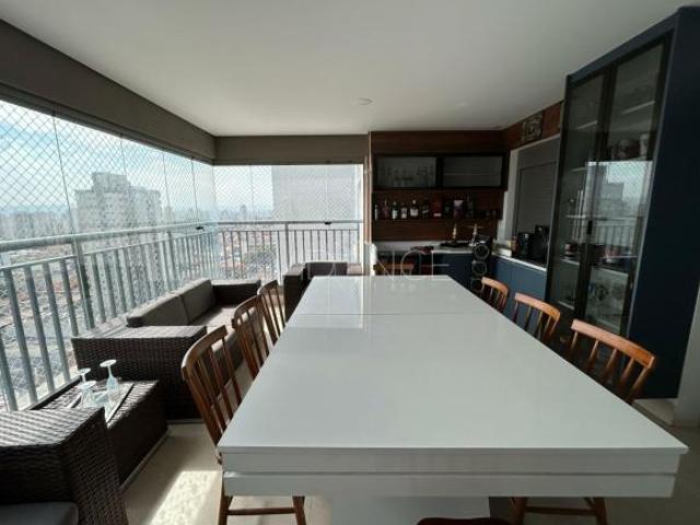 Apartamento à venda no bairro da Mooca com 3 suítes e 2 vagas VARANDA GOURMET