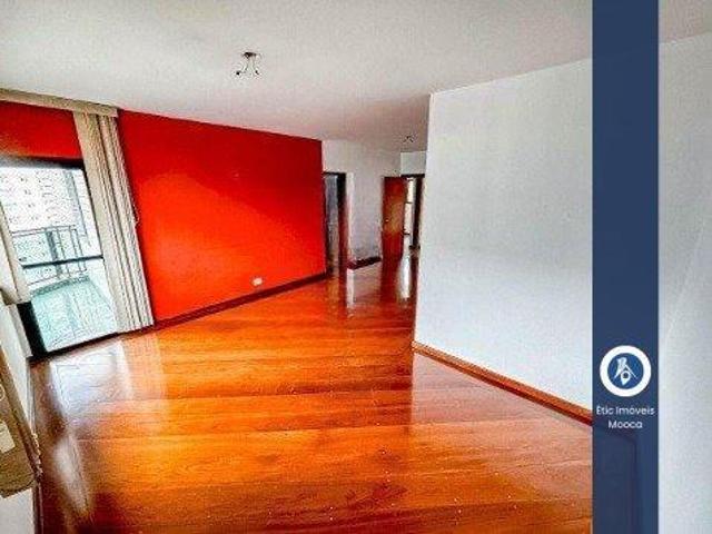 Apartamento à Venda no Bairro da Mooca com 128m²