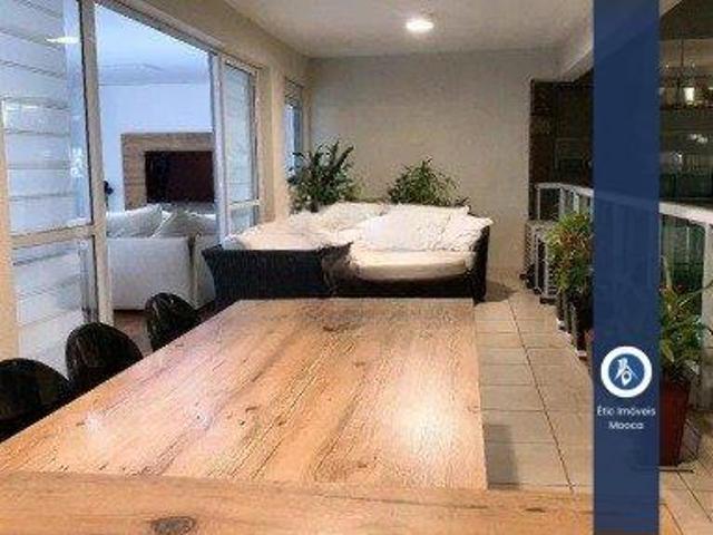 Apartamento à Venda no Bairro da Mooca com 204m²