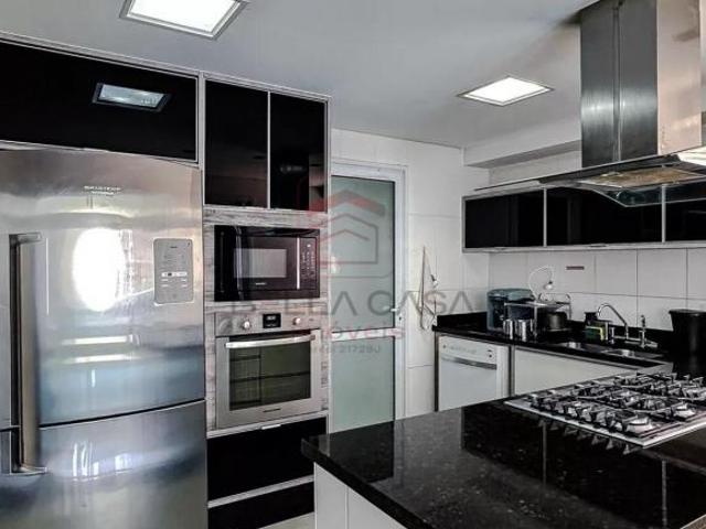 Apartamento a venda no Bairro da mooca com 4 suítes