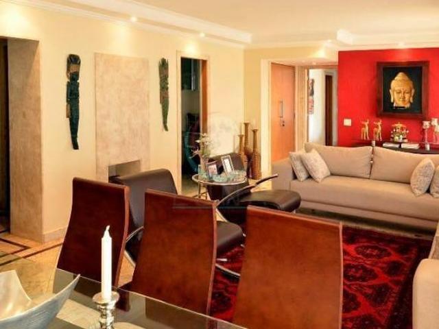 Apartamento a venda no bairro de Perdizes com 190m² de área útil, próximo ao Parque da Água Branca