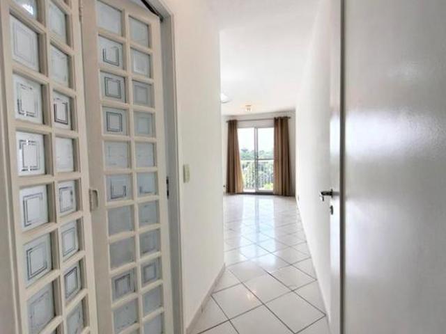 Apartamento à venda no Bairro do Parque Maria Domitila
