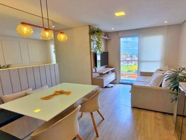 Apartamento à venda no Bairro do Parque Maria Domitila na Rua Willis Roberto Banks 401