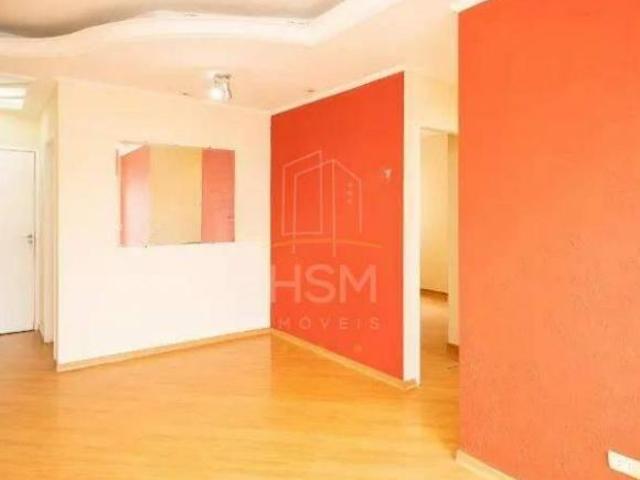 Apartamento à Venda no Bairro Dos Casa – 2 Dormitórios, Varanda e Excelente Localização em São Berna