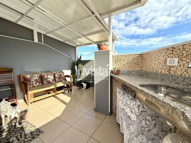 Apartamento à venda no bairro Embaré