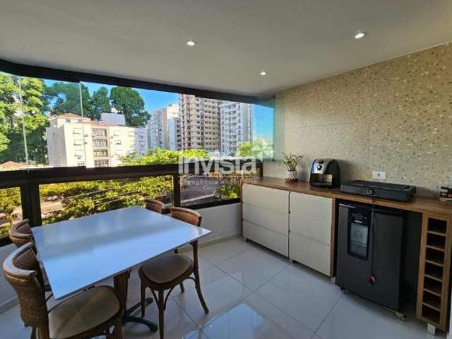 Apartamento à venda no bairro Embaré