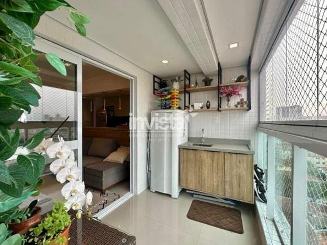 Apartamento à venda no bairro Embaré