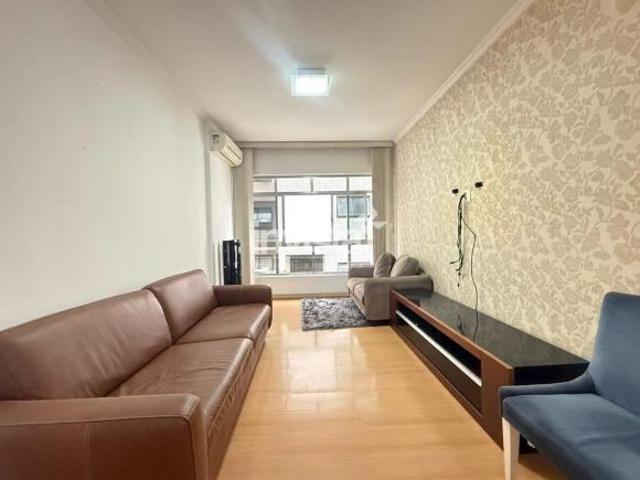 Apartamento à venda no bairro Embaré